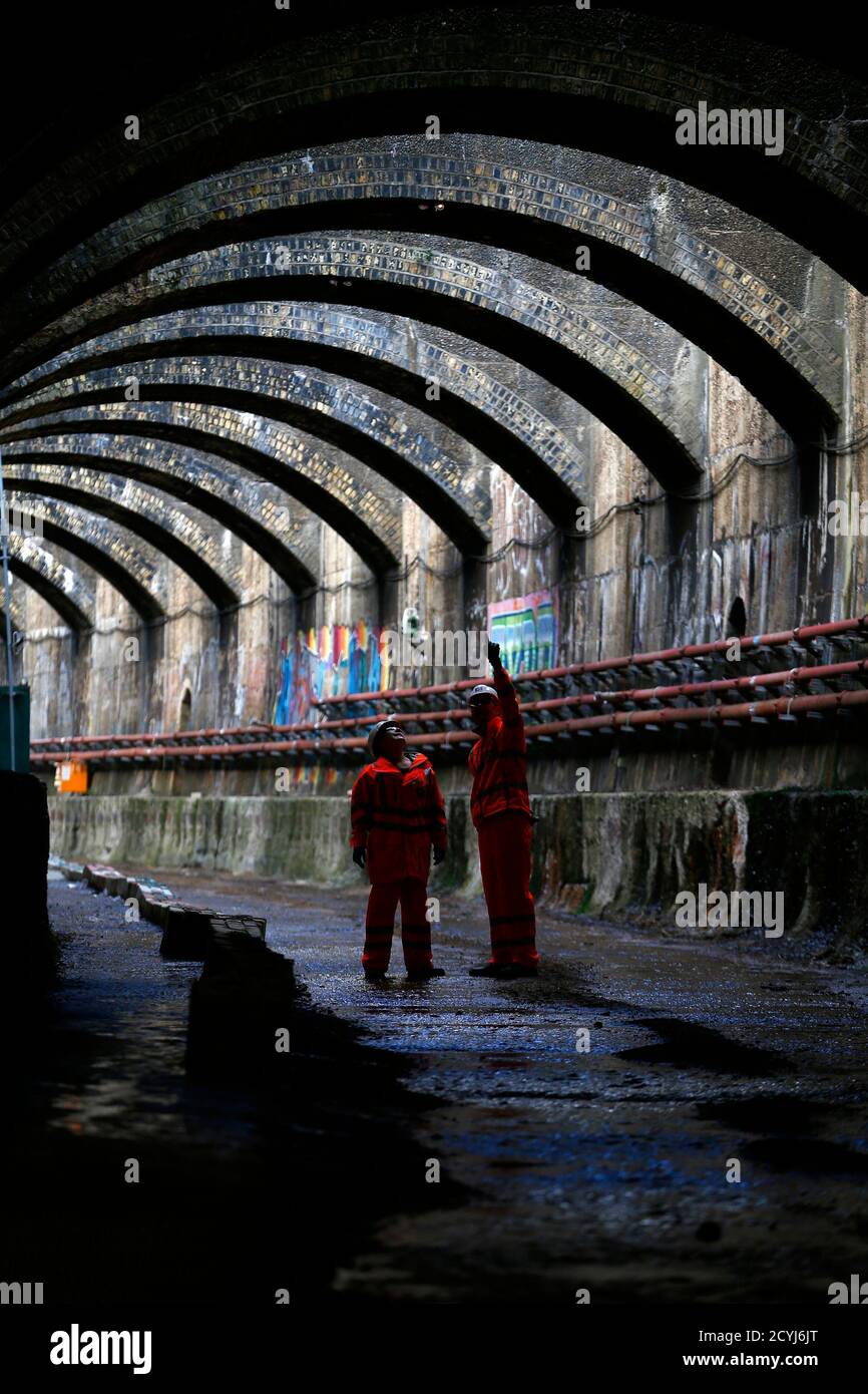 Linda miller crossrail hi-res stock photography and images - Alamy