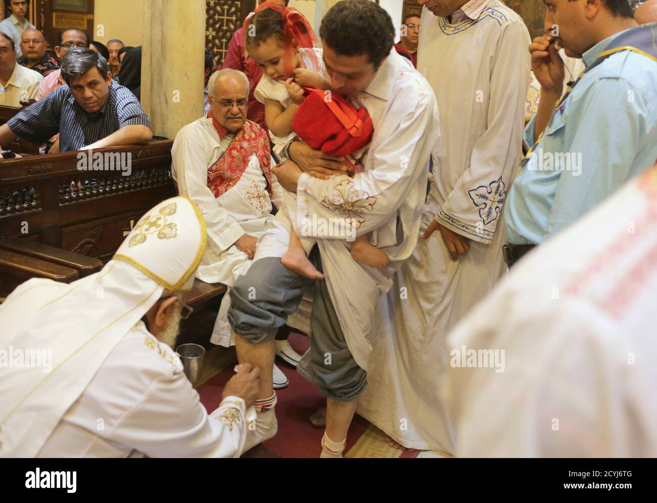 Feet washing ceremony hi-res stock photography and images - Alamy