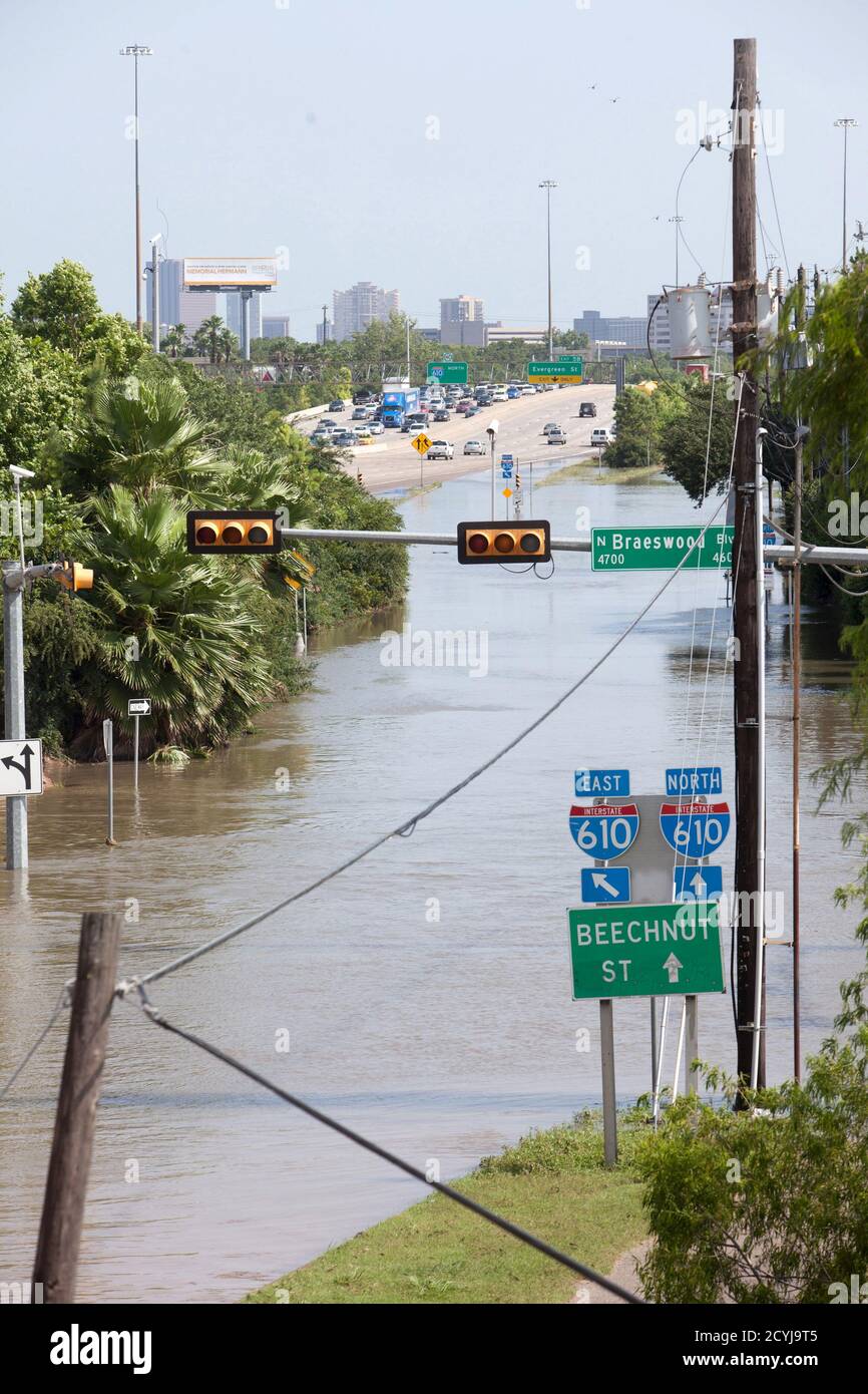 Intersection rivers hi-res stock photography and images - Alamy