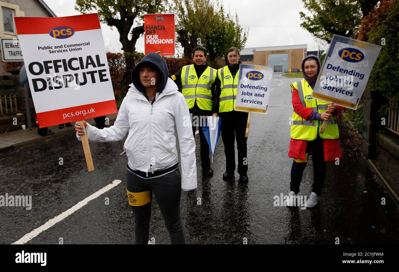 Strike action protest scotland hi-res stock photography and images - Alamy