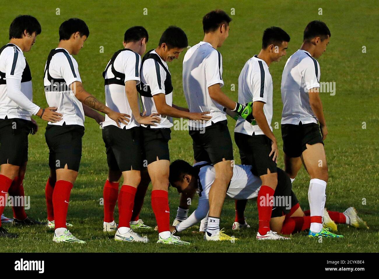 Between legs hi-res stock photography and images - Alamy