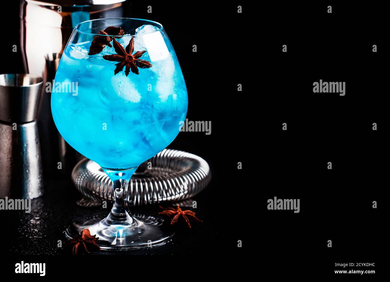 Black sambuca hi-res stock photography and images - Alamy
