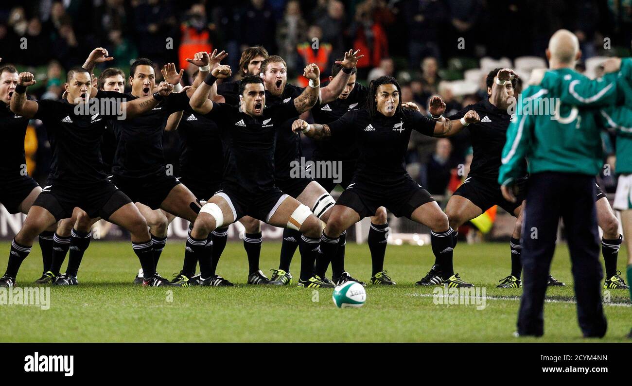Maori haka rugby hi-res stock photography and images - Alamy
