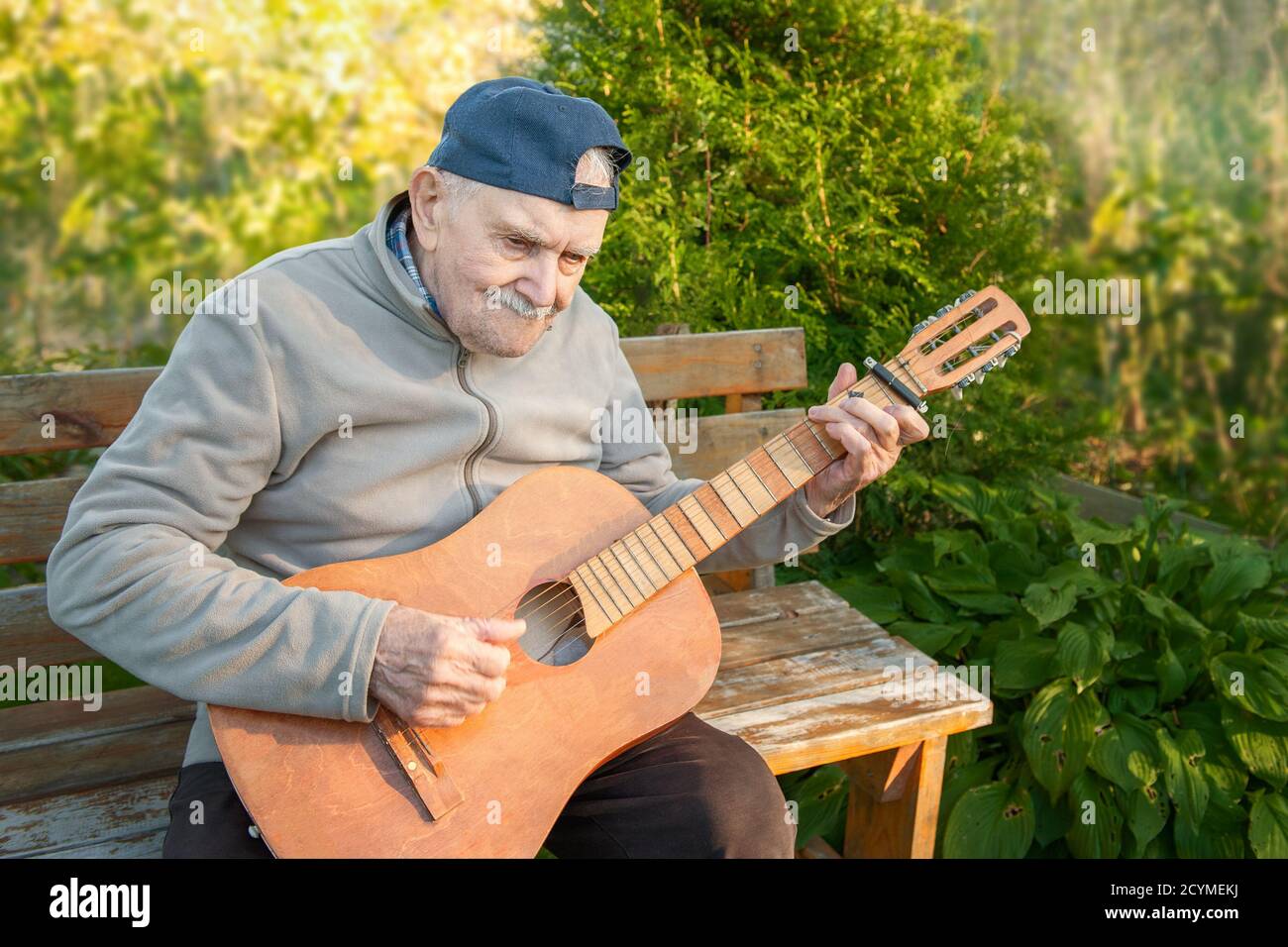 Mature male rocker hi-res stock photography and images - Alamy