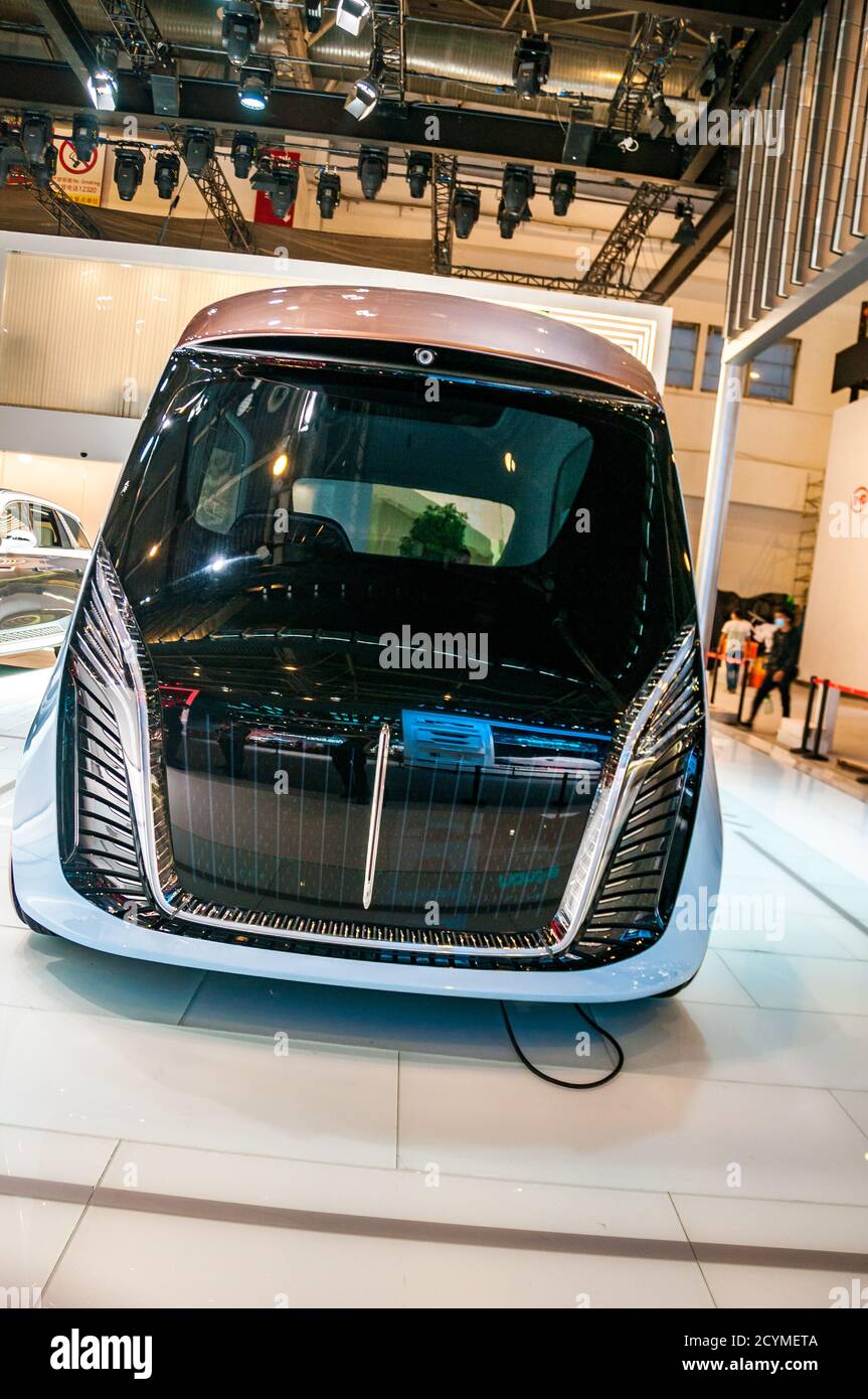 Hongqi minibus concept seen at the 2020 Beijing Auto Show Stock Photo ...