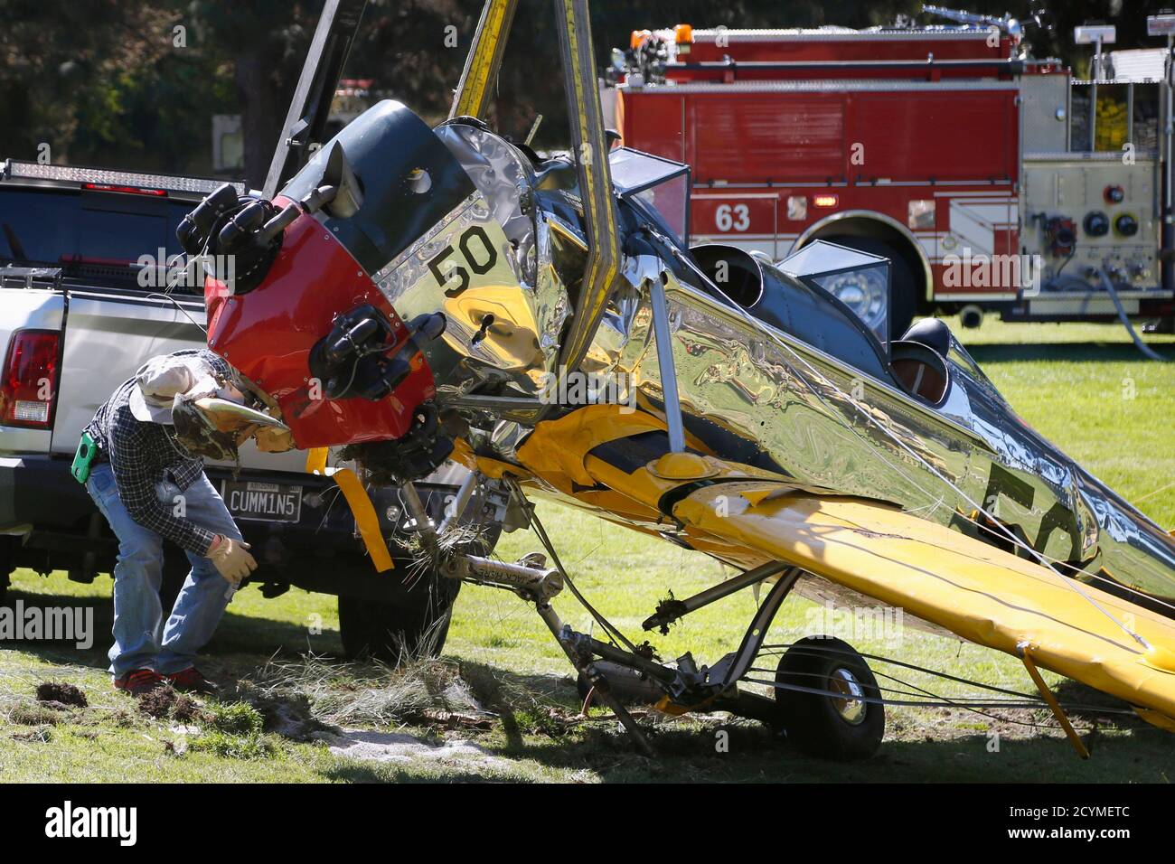 Harrison ford plane crash hi-res stock photography and images - Alamy