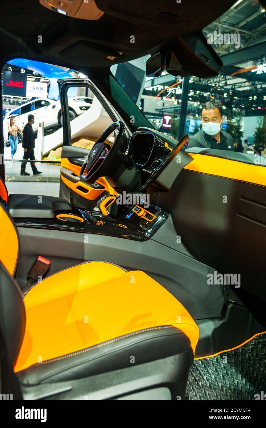 An LEVC London taxi pimped by Lorinser seen at the 2020 Beijing Auto ...