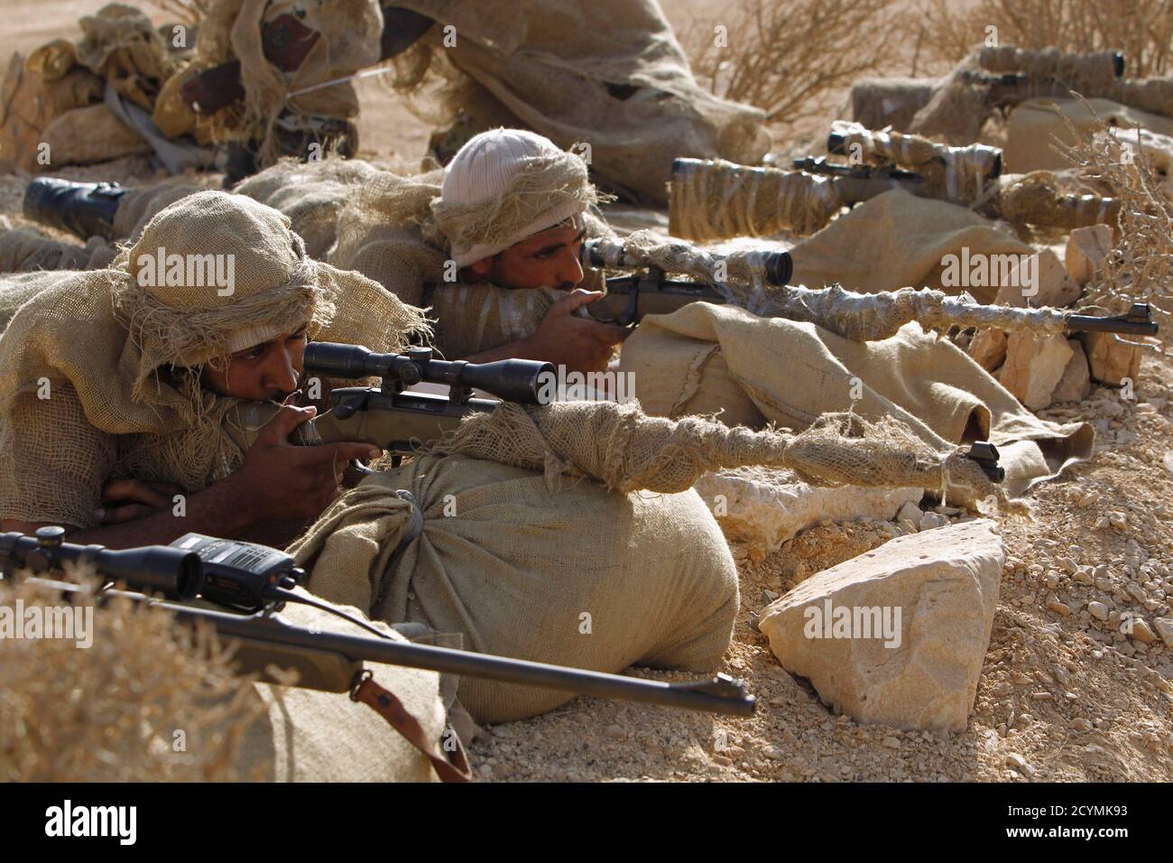 Saudi Graduation Ceremony High Resolution Stock Photography and Images ...