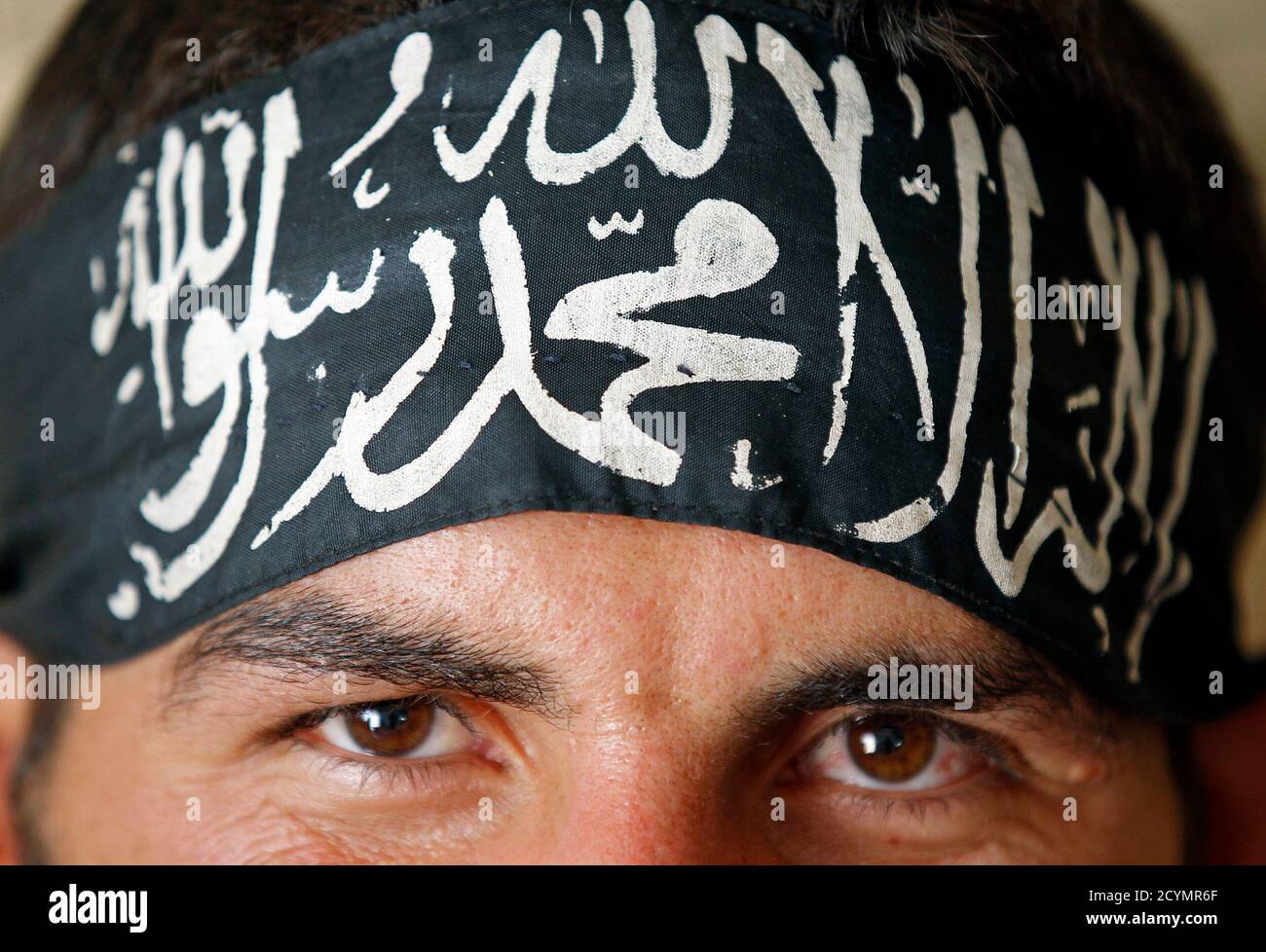 Islamic Headband High Resolution Stock Photography and Images - Alamy