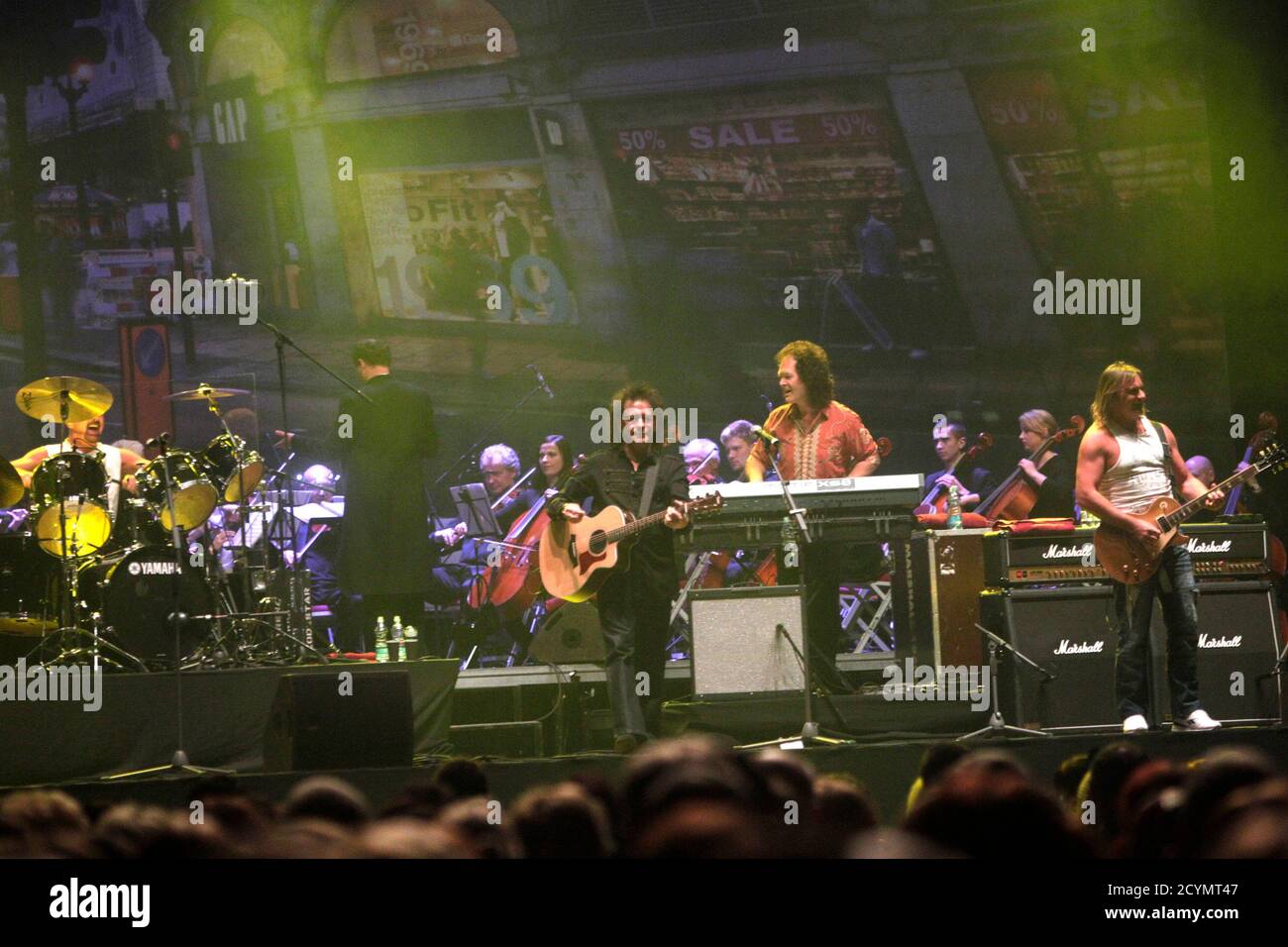 Smokie band hi-res stock photography and images - Alamy