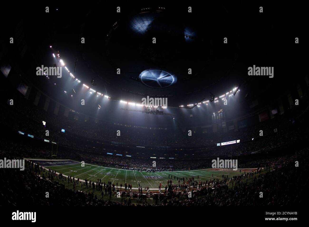 Superdome game hi-res stock photography and images - Alamy