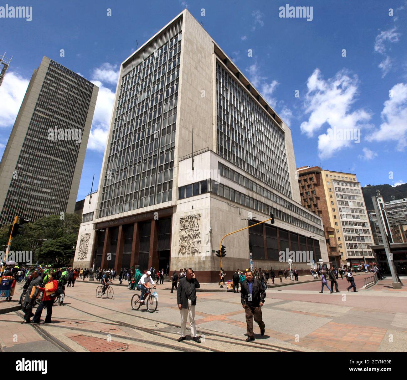 Banco de colombia hi-res stock photography and images - Alamy