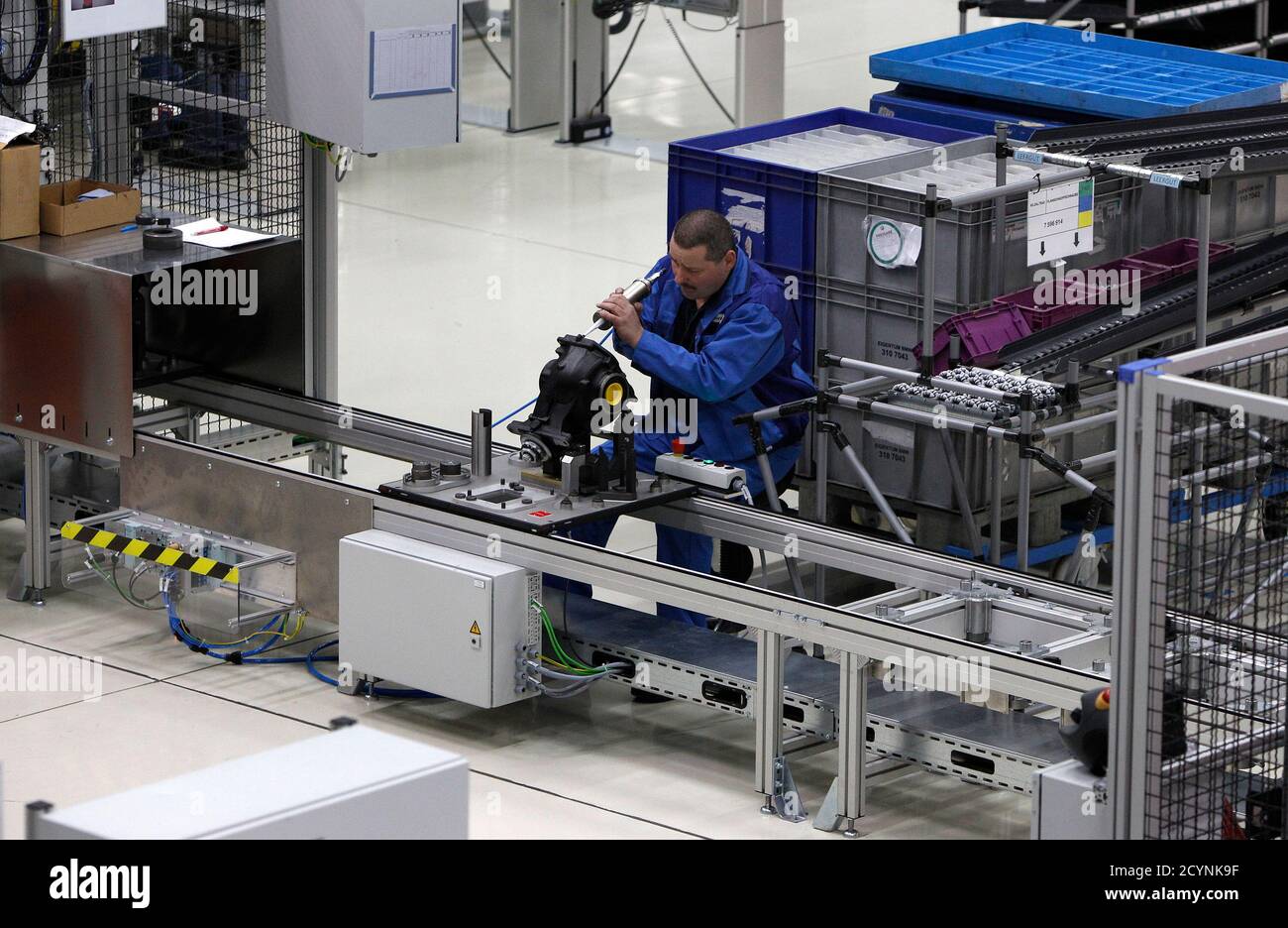 Bmw Factory Dingolfing High Resolution Stock Photography and Images - Alamy