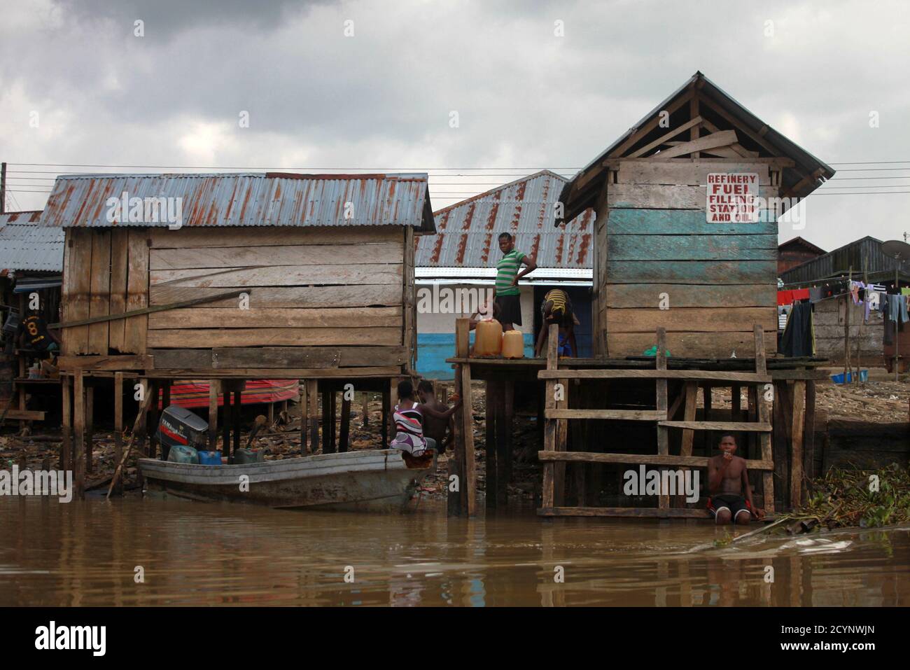 Stilt station hi-res stock photography and images - Alamy