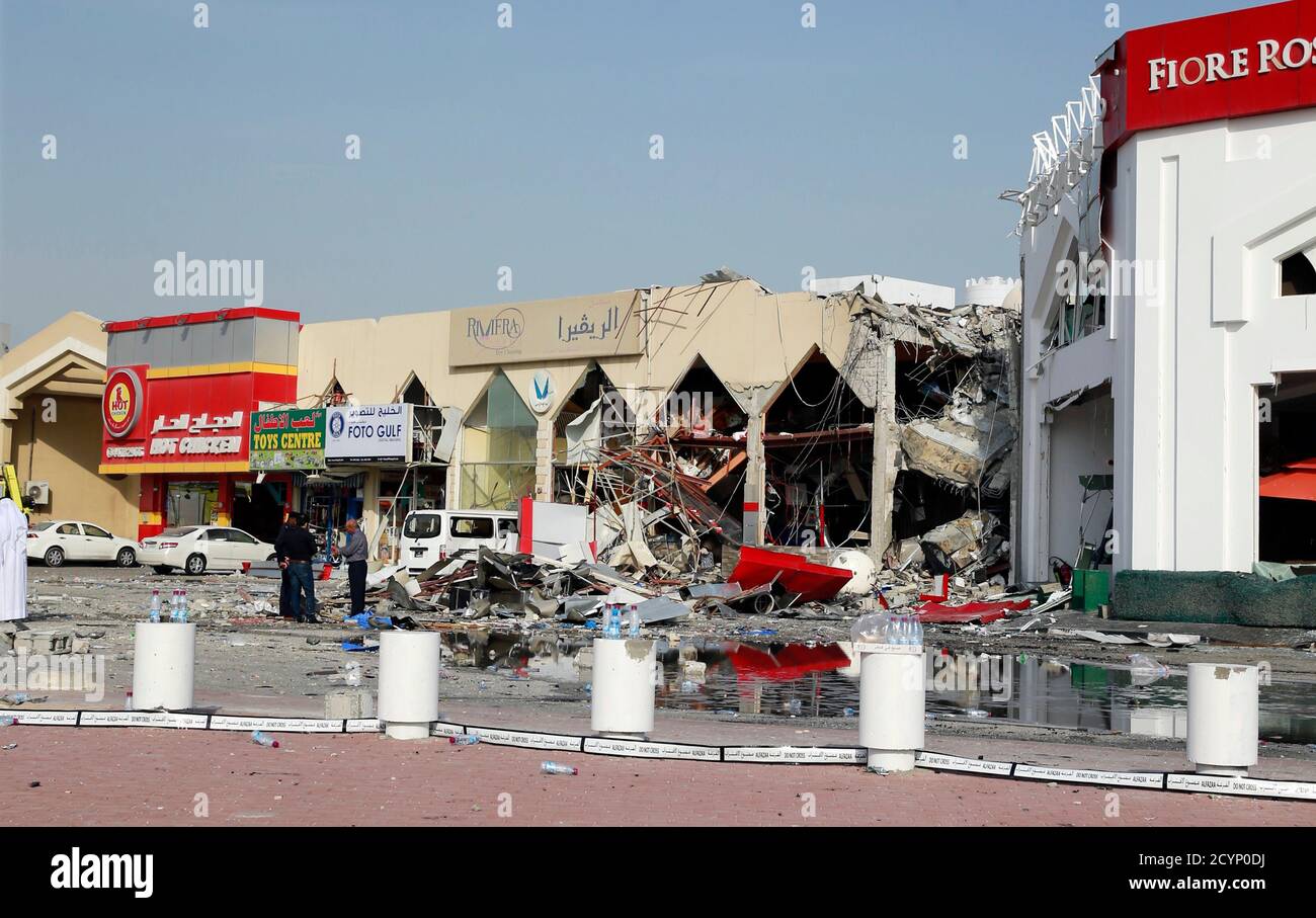 Restaurant explosion hi-res stock photography and images - Alamy