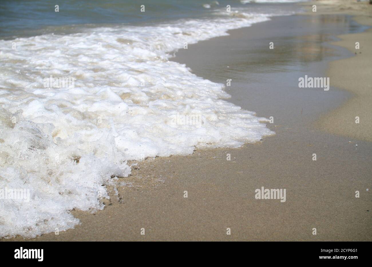 wave splash sea beach macro, close up Stock Photo - Alamy