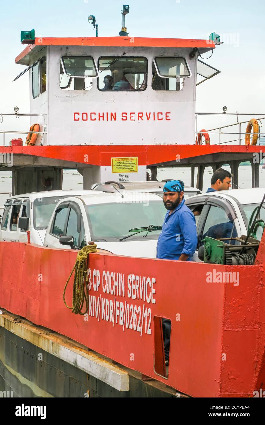 Arrival to the Kochi waterfront of the busy Fort Cochin to Fort Vypin ...