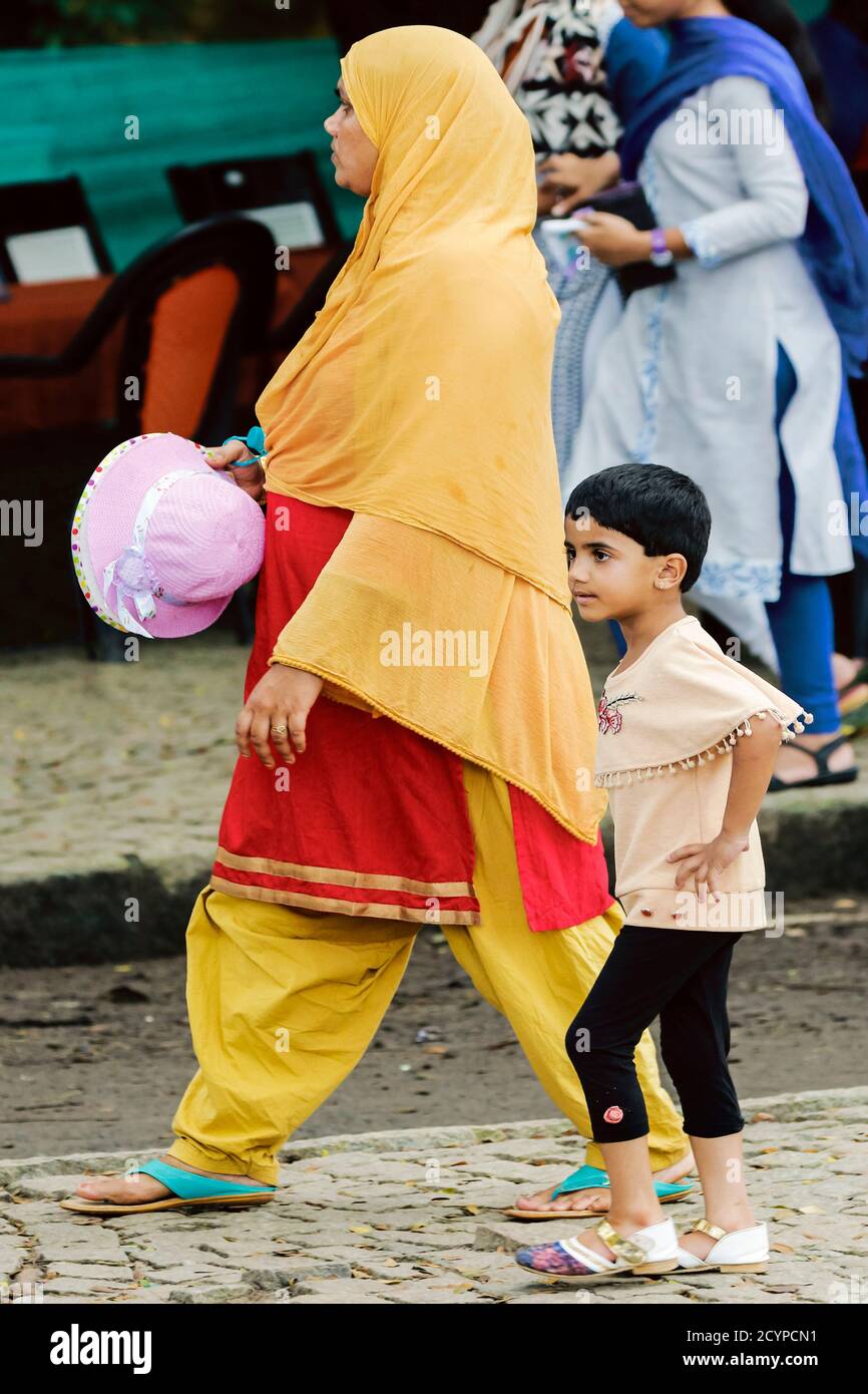 Traditional kerala girl hi-res stock photography and images - Alamy