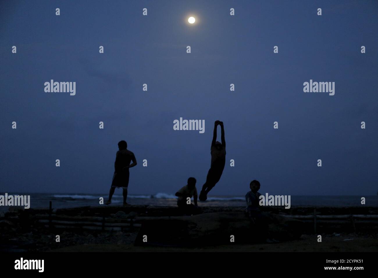 Guna yala children hi-res stock photography and images - Alamy