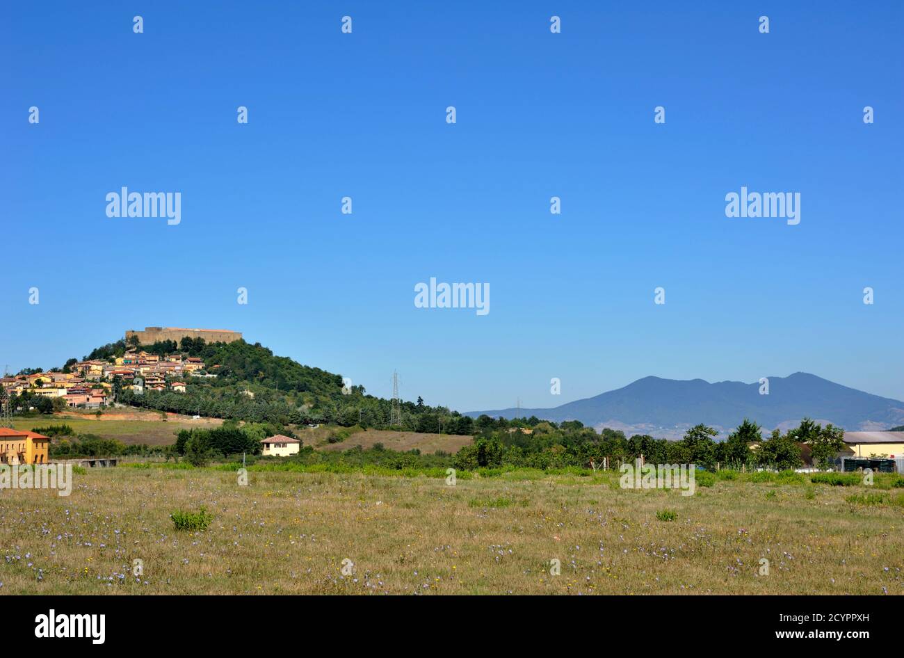 Castel Lagopesole and Mount Vulture, Basilicata, Italy Stock Photo - Alamy