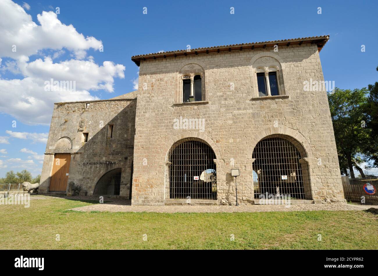 Italy, Basilicata, Venosa, Trinity abbey Stock Photo - Alamy