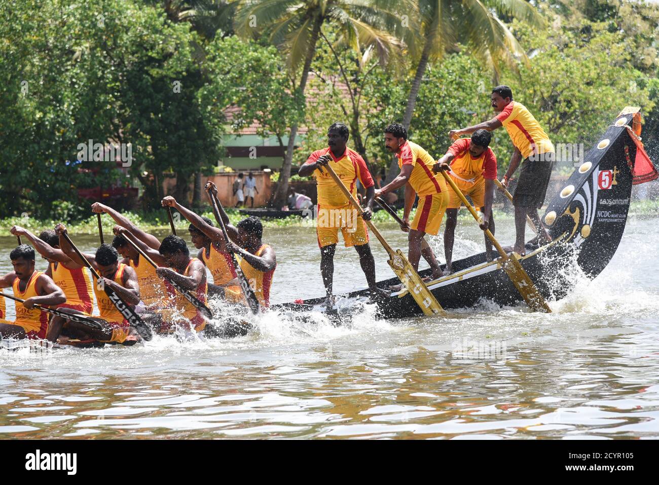 CHAMPAKULAM, INDIA - JULY 01: boat race sports, men in uniform ...