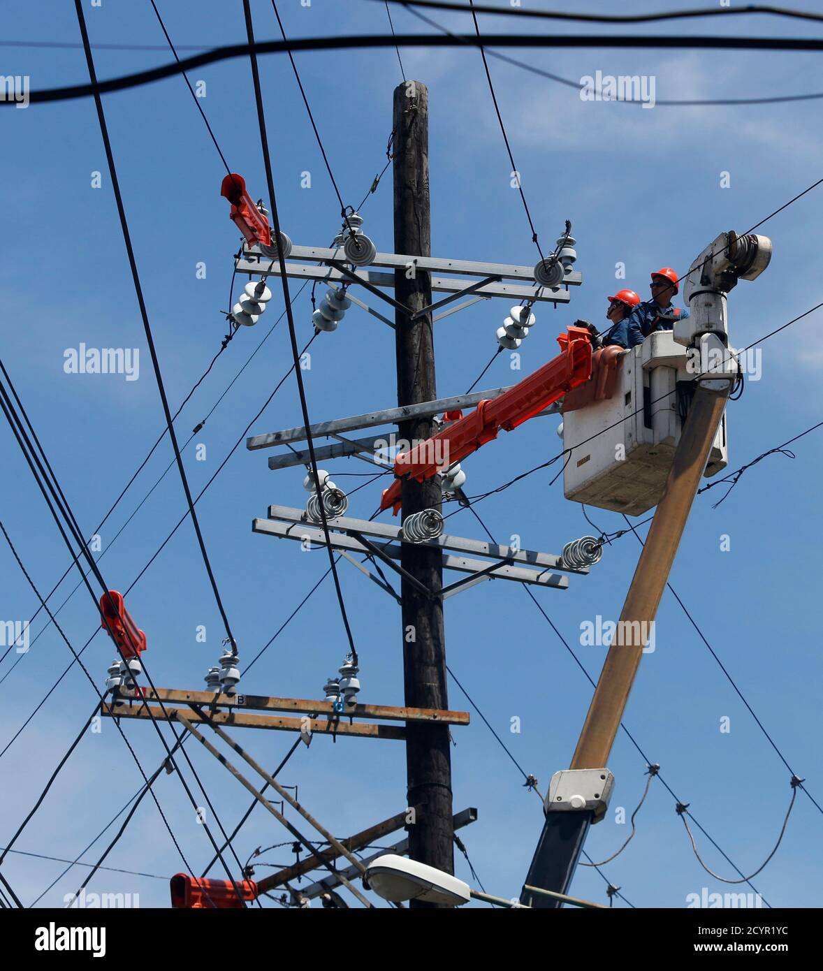 Preventive maintenance service hi-res stock photography and images - Alamy