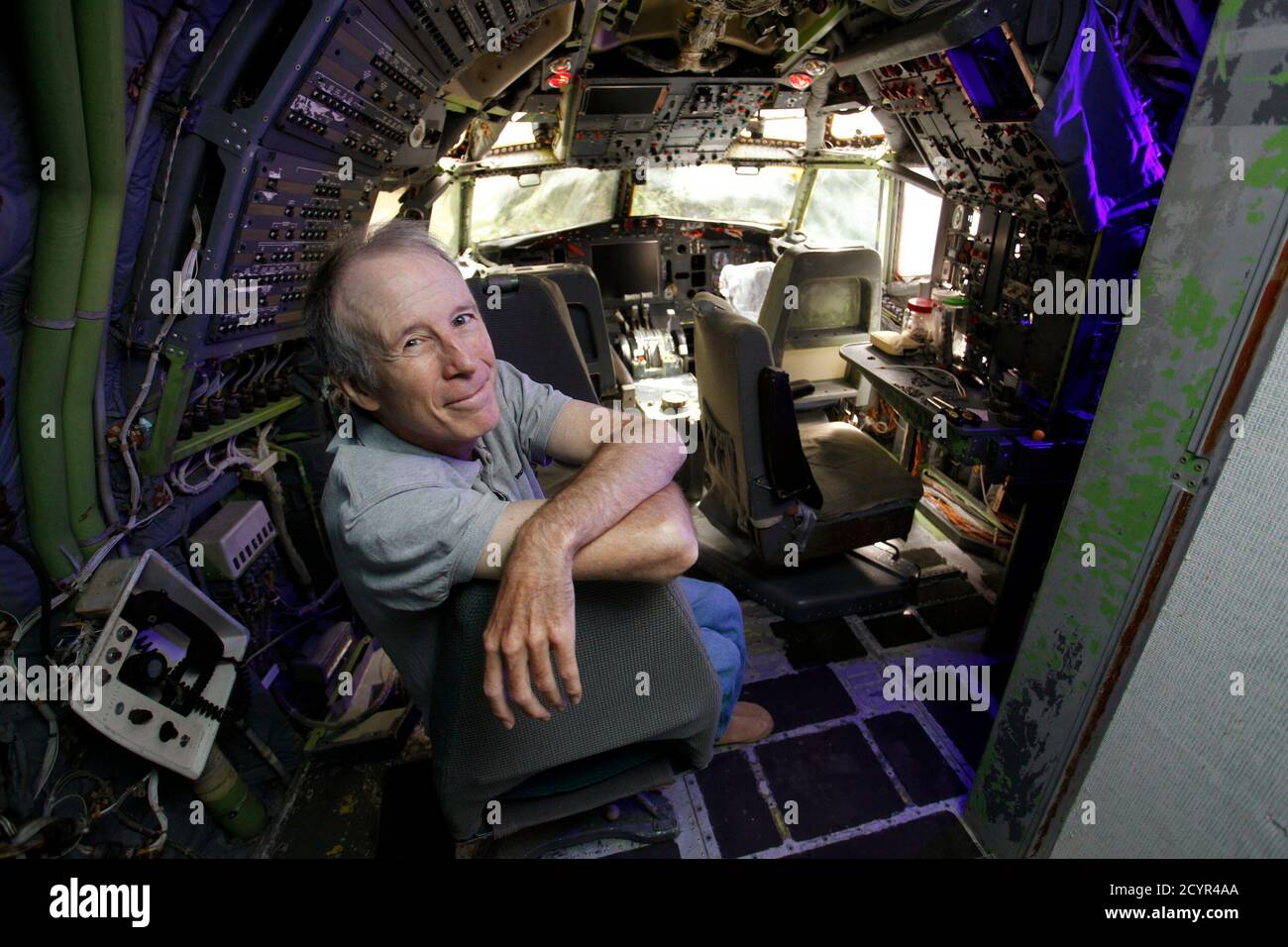 727 64 hi-res stock photography and images - Alamy