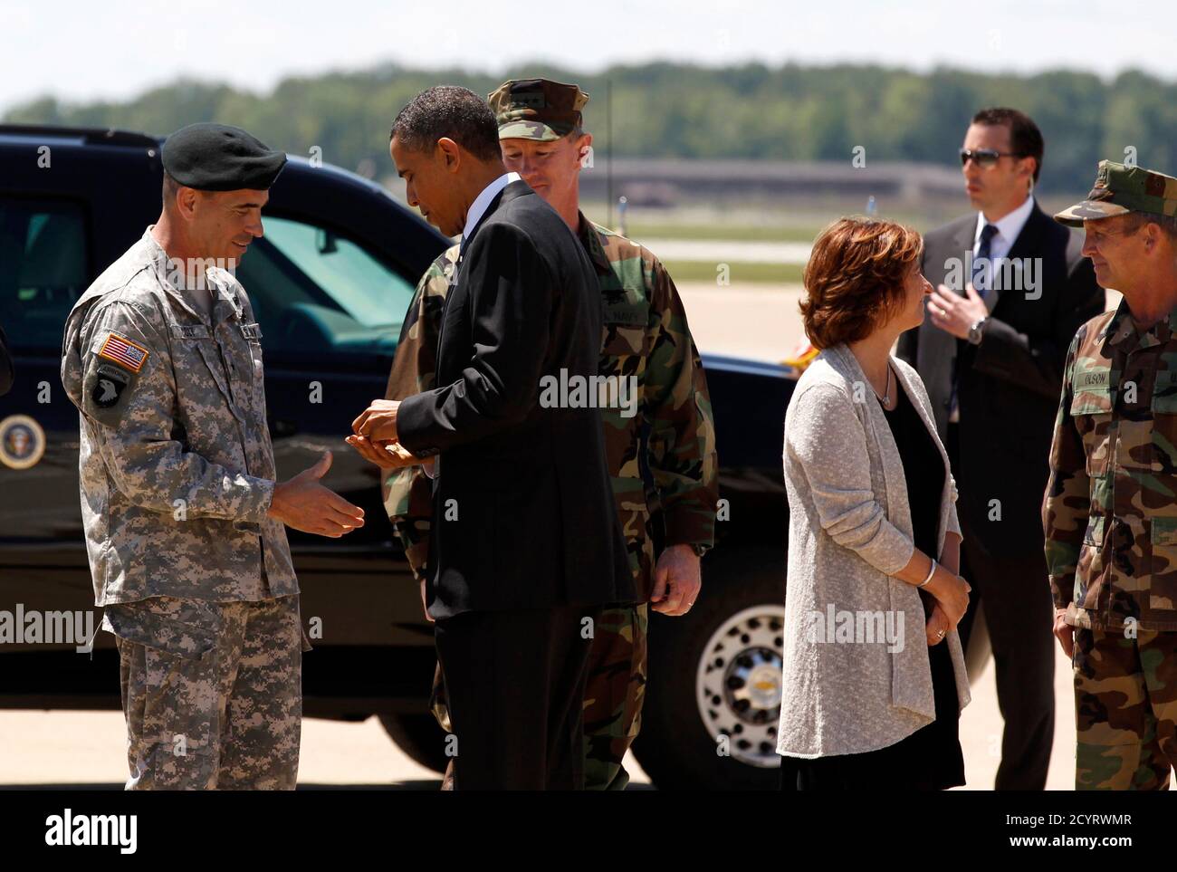 William mcraven hi-res stock photography and images - Alamy