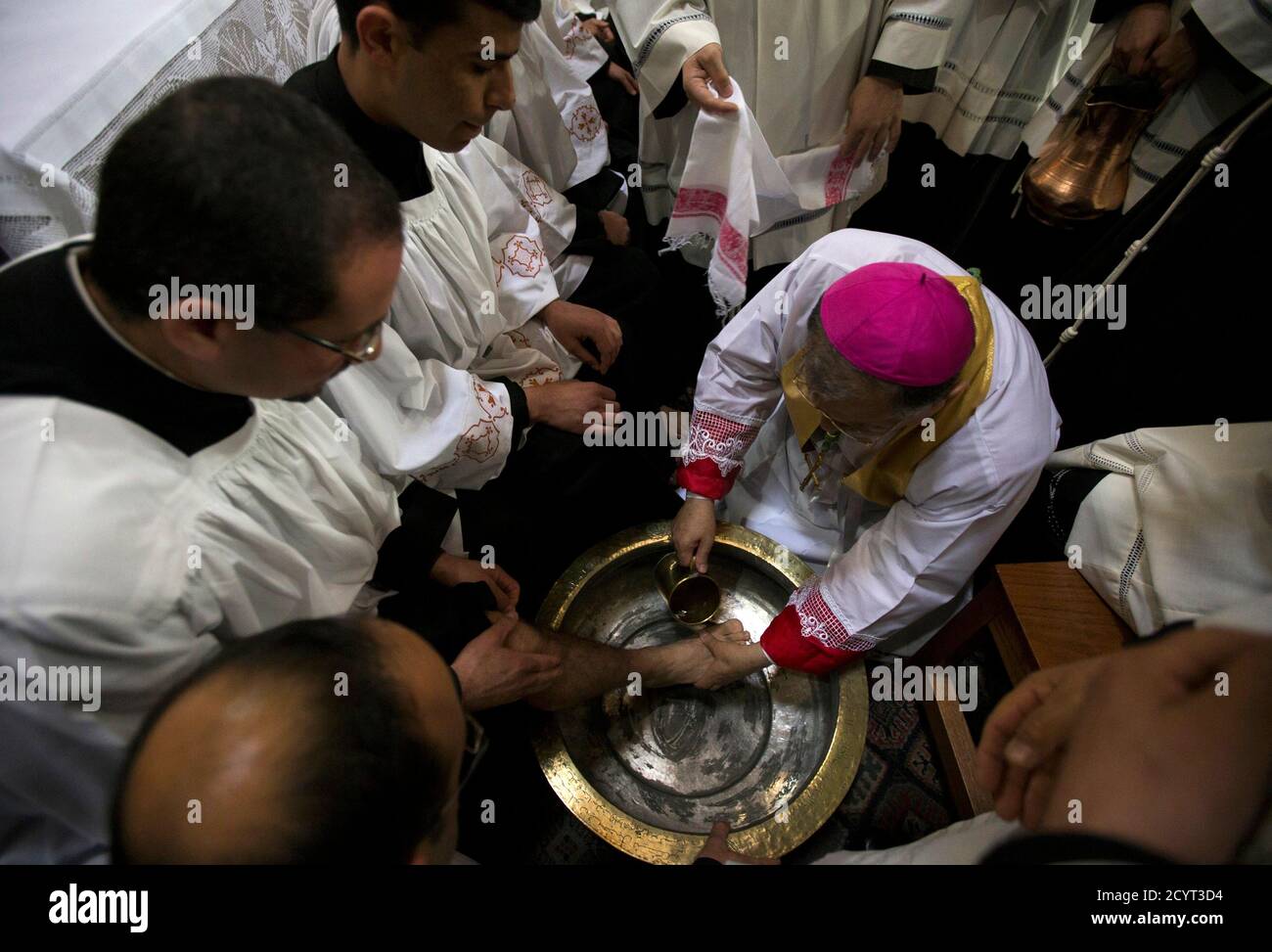 Foot washing church hi-res stock photography and images - Alamy