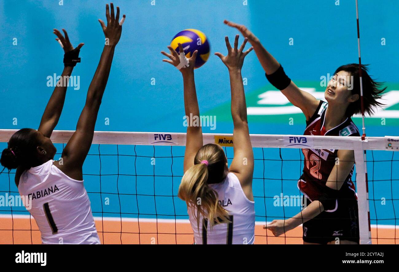 Fabiola volleyball hi-res stock photography and images - Alamy