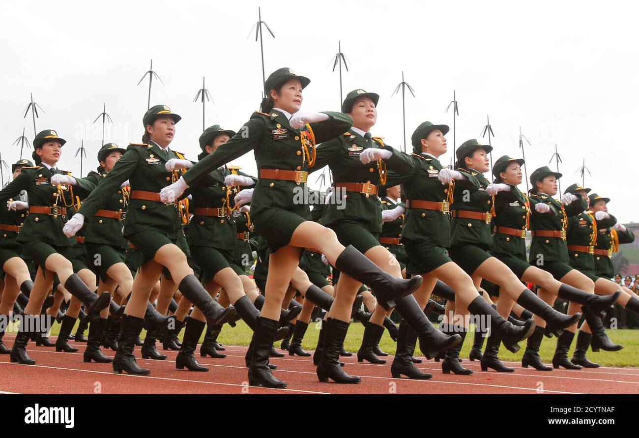 Battle of dien bien phu french soldiers hi-res stock photography and ...