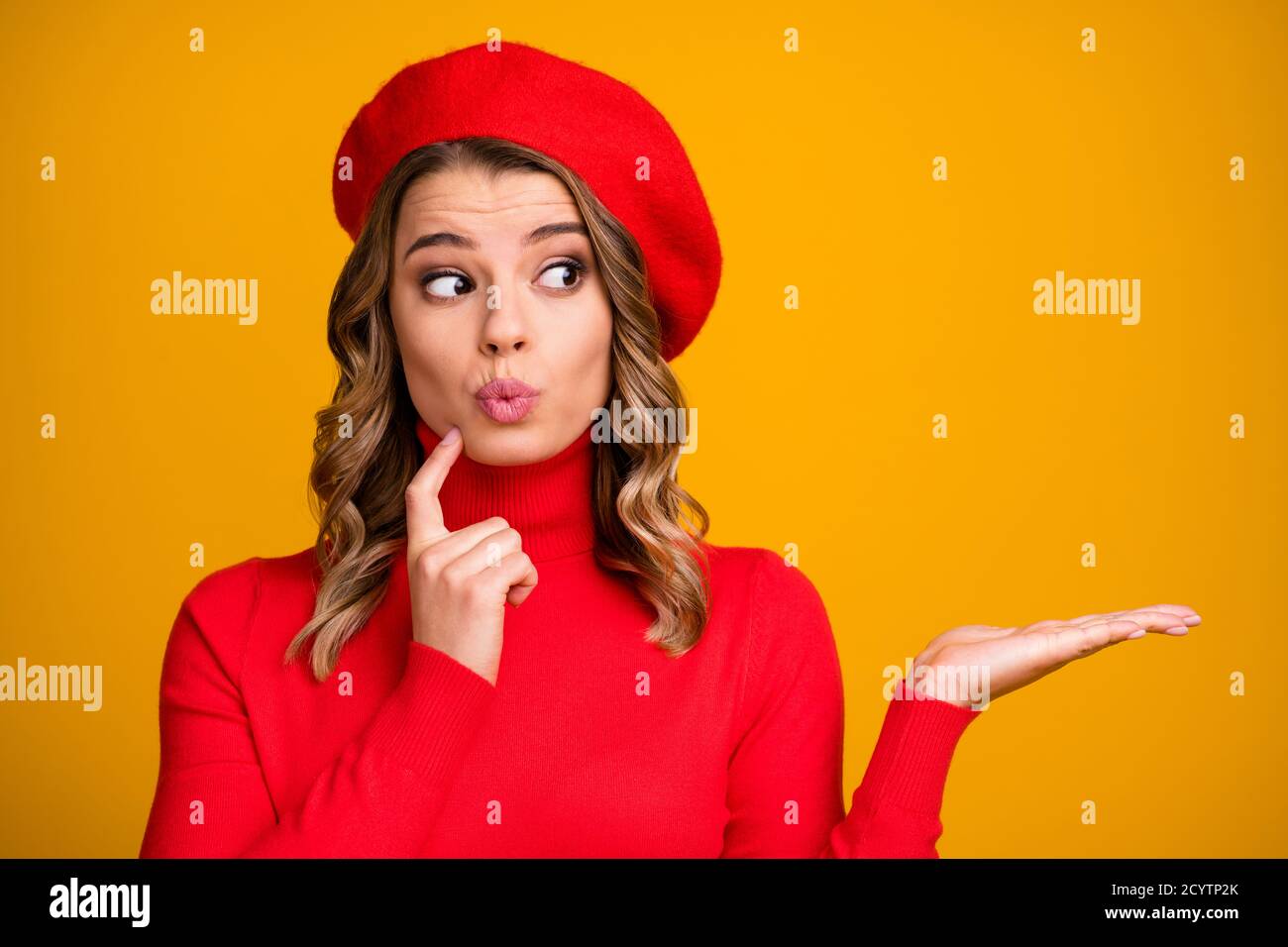Red lips pout close up hi-res stock photography and images - Alamy