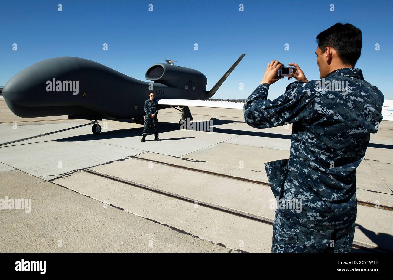 Unmanned aircraft system hi-res stock photography and images - Alamy