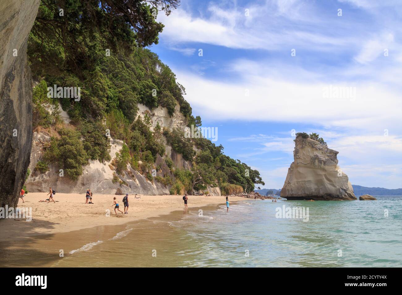 Cathedral Cove, a tourist attraction on the Coromandel Peninsula, New ...