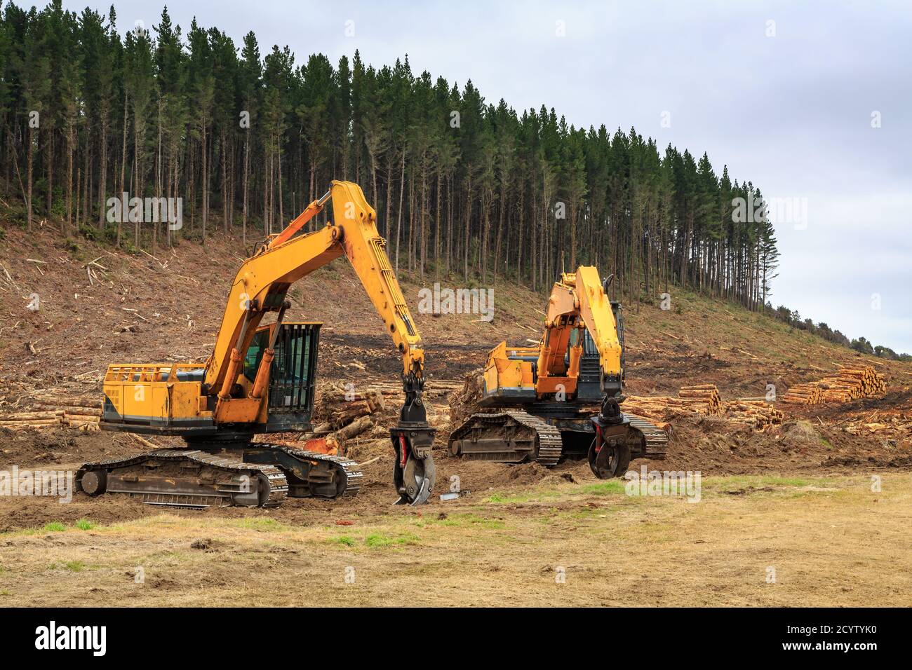 Excavators hi-res stock photography and images - Alamy