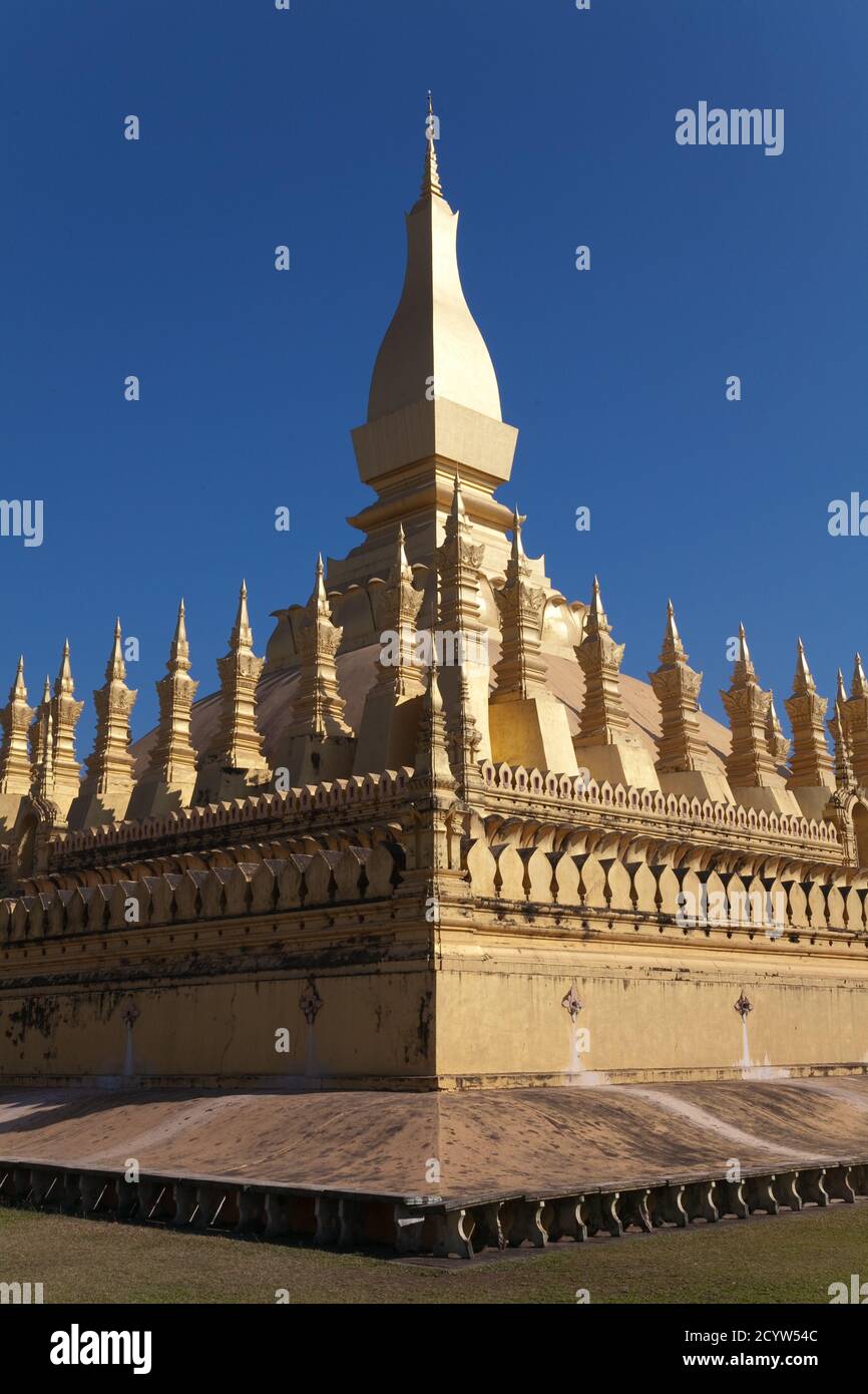 That Luang temple, Vientiane, Laos, Buddhist golden temple Stock Photo ...