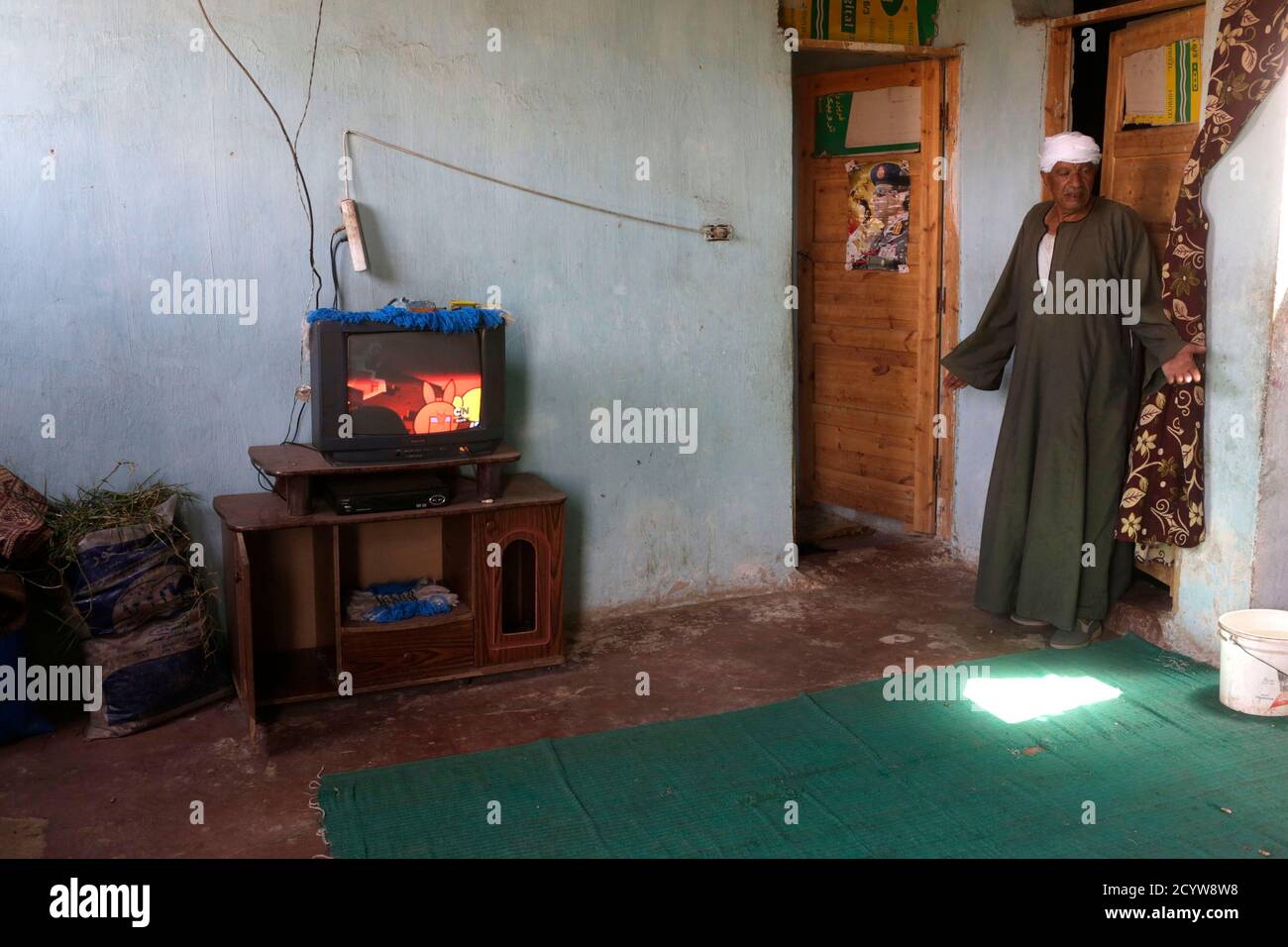Cairo urban sprawl hi-res stock photography and images - Alamy