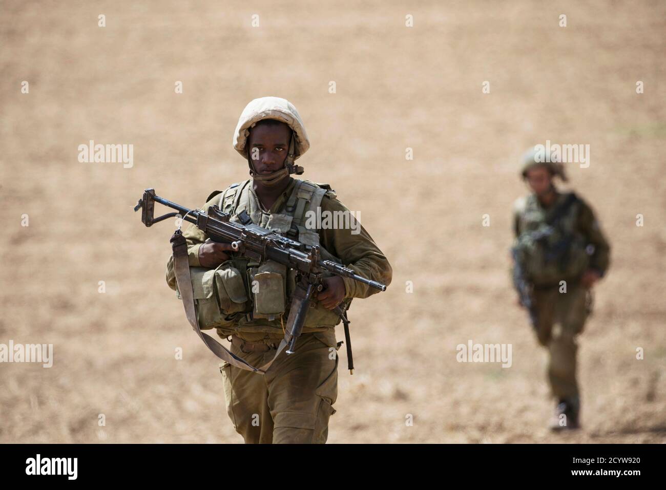 Fifth infantry hi-res stock photography and images - Alamy