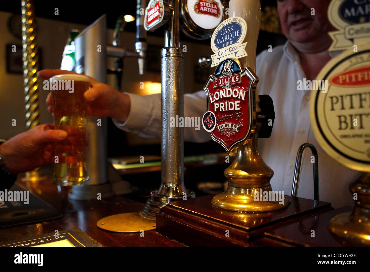 Keogh pub hi-res stock photography and images - Alamy