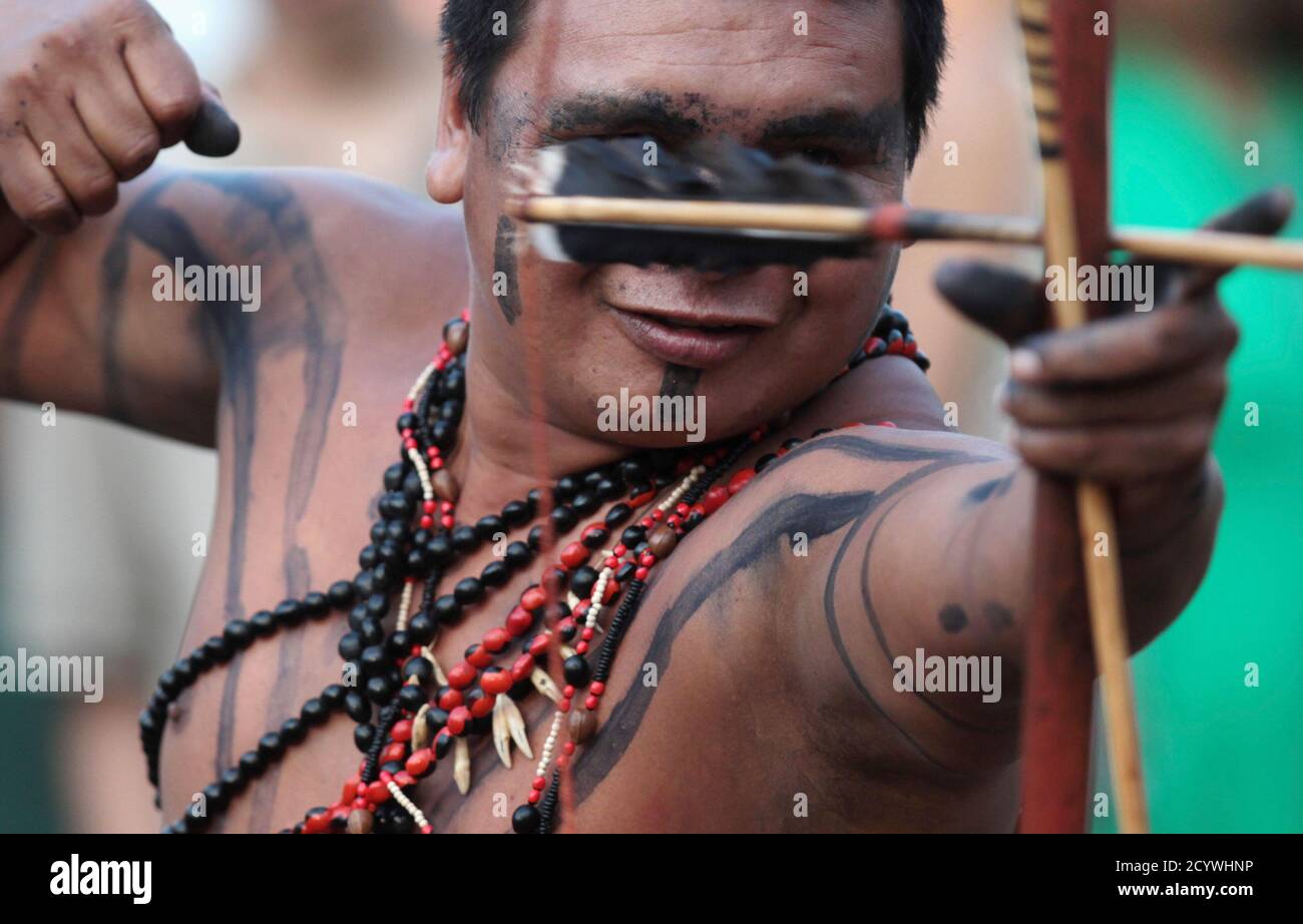Brazil Tribe Arrow High Resolution Stock Photography and Images - Alamy