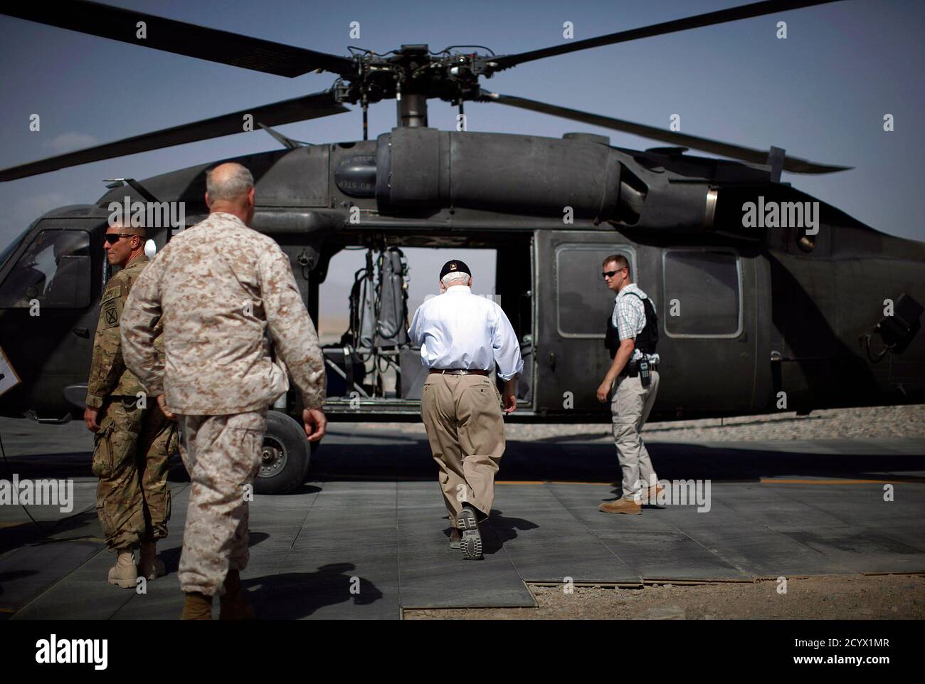 Forward operating base shank hi-res stock photography and images - Alamy