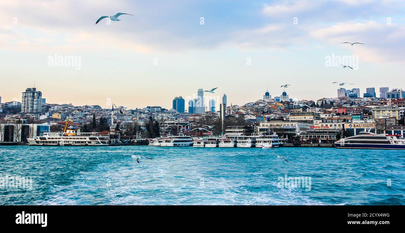 Bosphorus cruise hi-res stock photography and images - Alamy