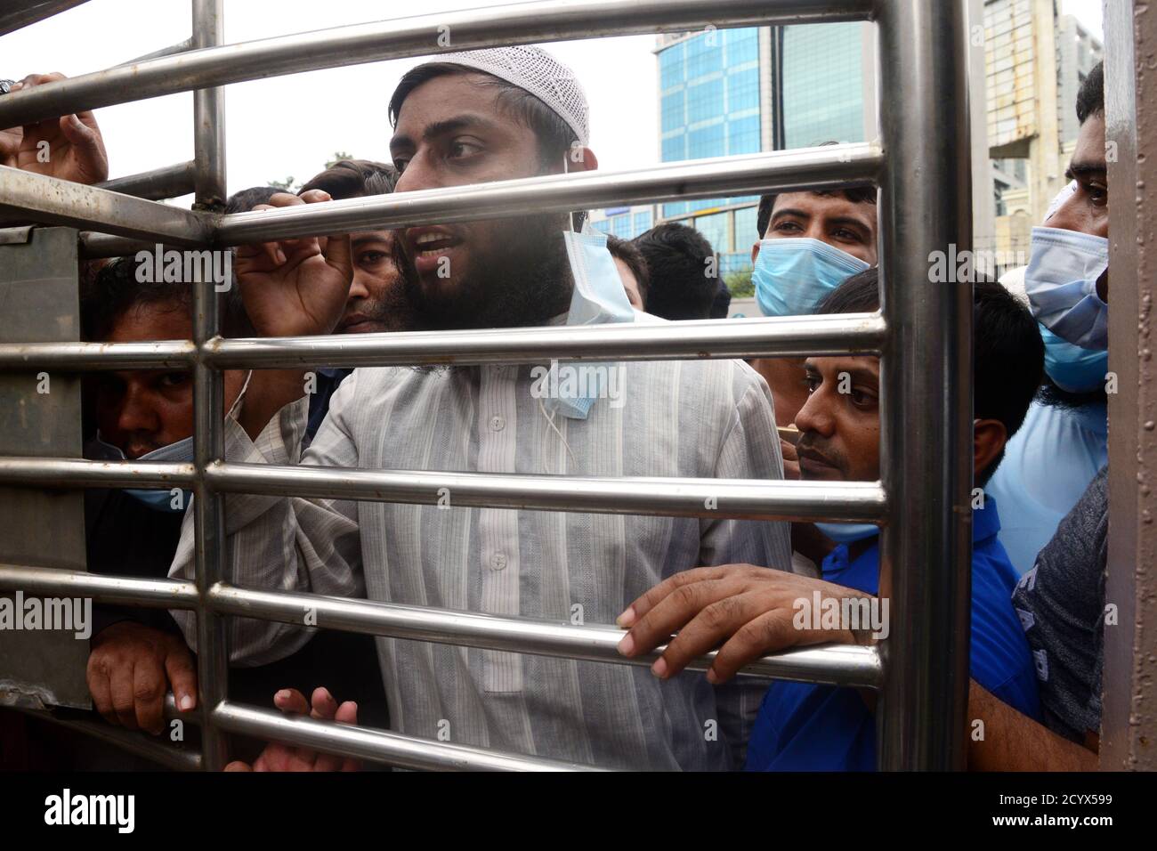 Migrant workers who work in Saudi Arabia demonstration in front of the ...