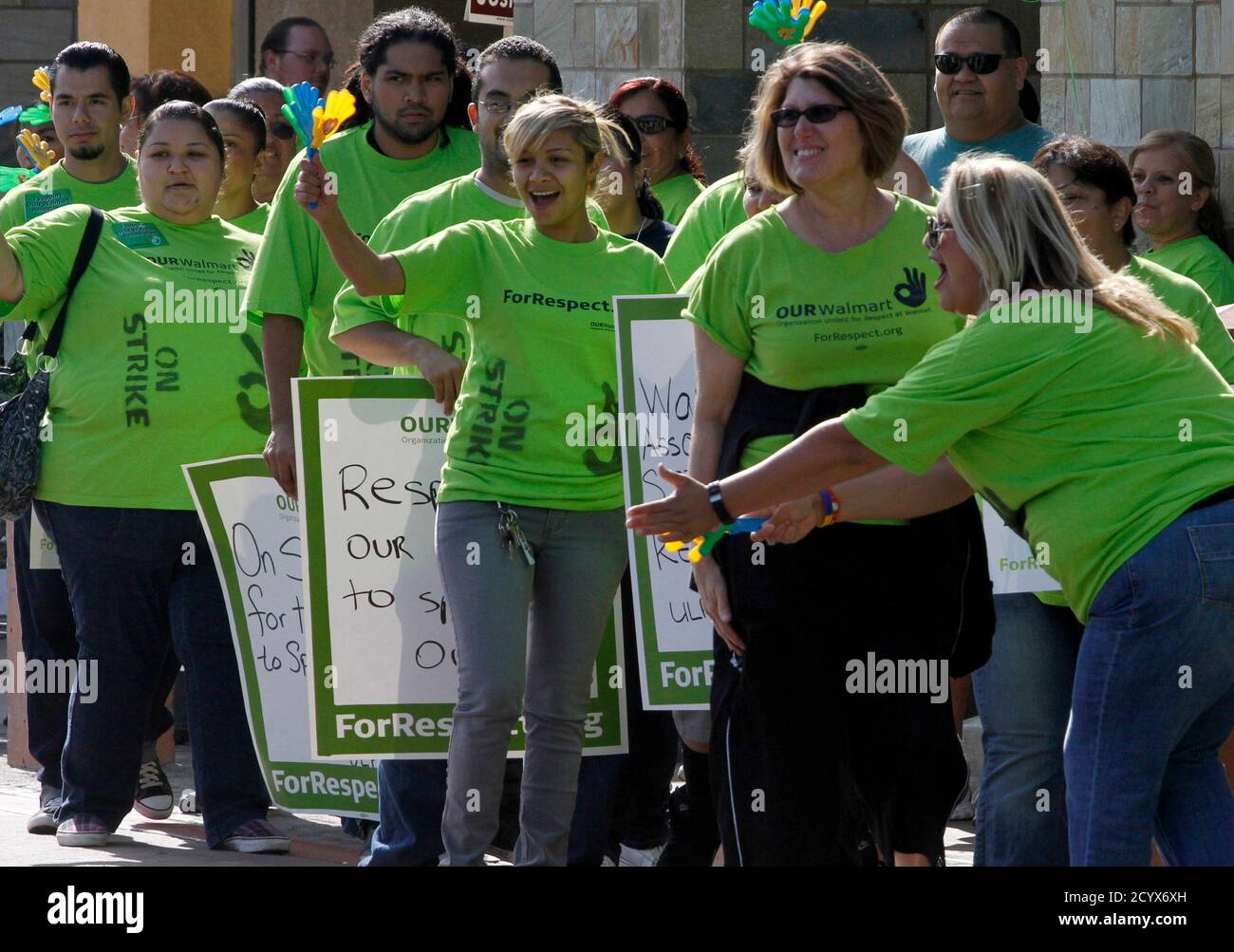 Unfair wages march hi-res stock photography and images - Alamy