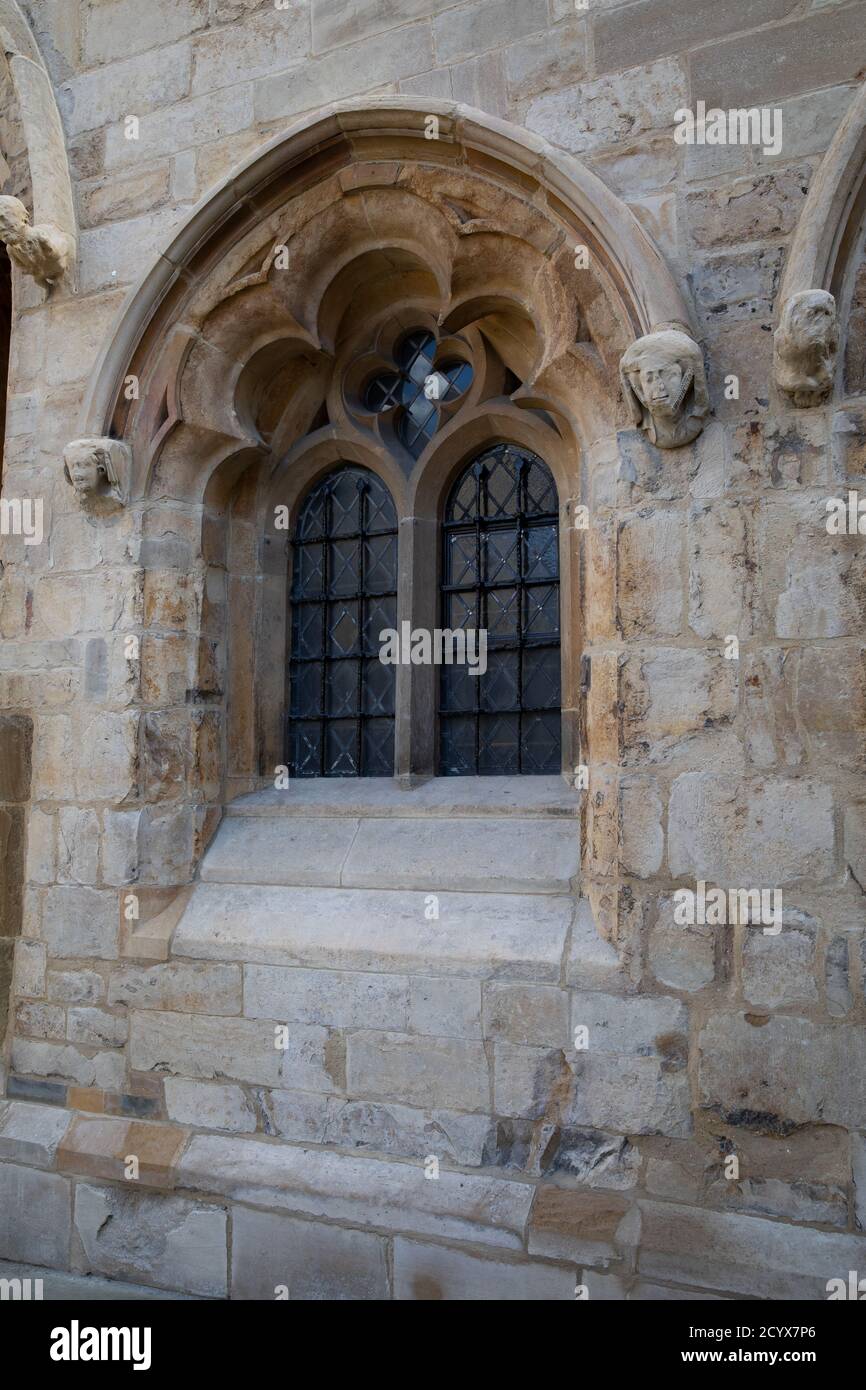 Lincoln exchequer gate arch hi-res stock photography and images - Alamy