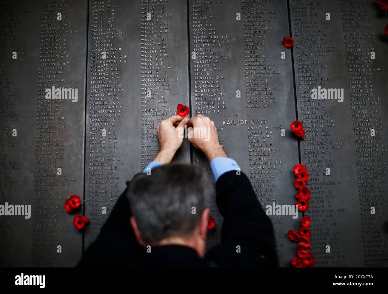 Anzac day australia 2014 hi-res stock photography and images - Alamy