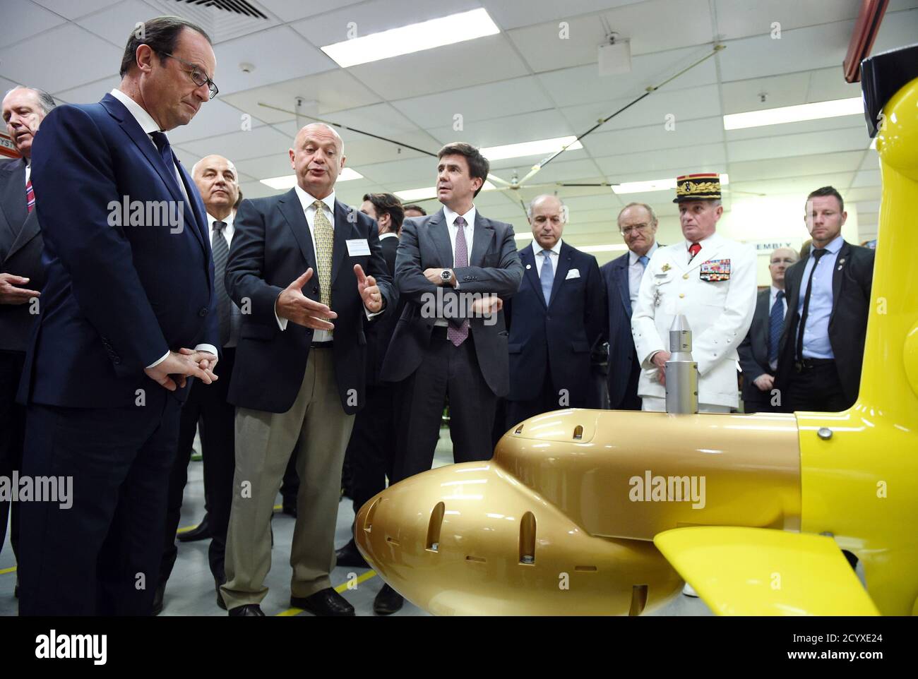 Captas sonar hi-res stock photography and images - Alamy