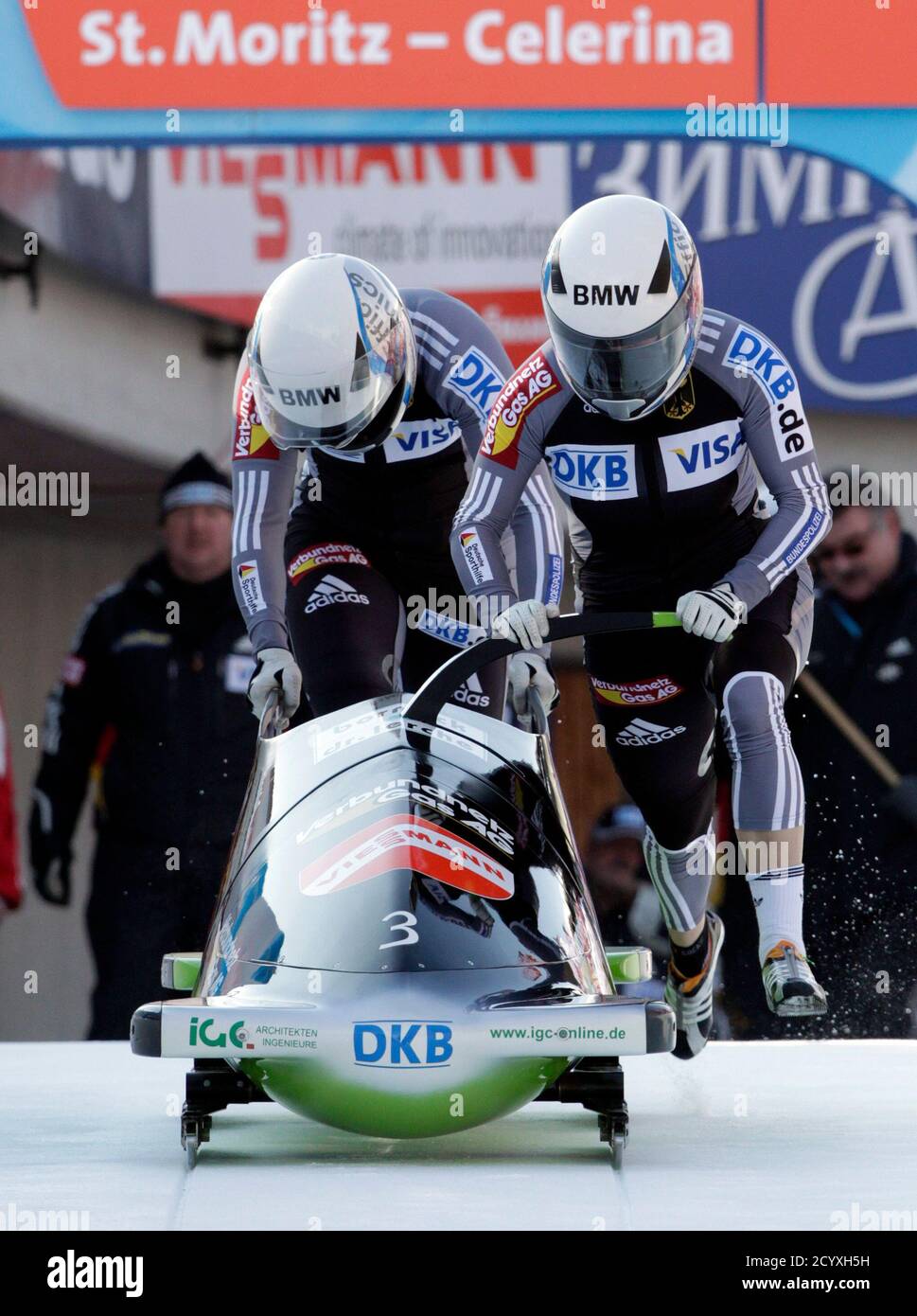 Cathleen martini romy logsch team hi-res stock photography and images ...