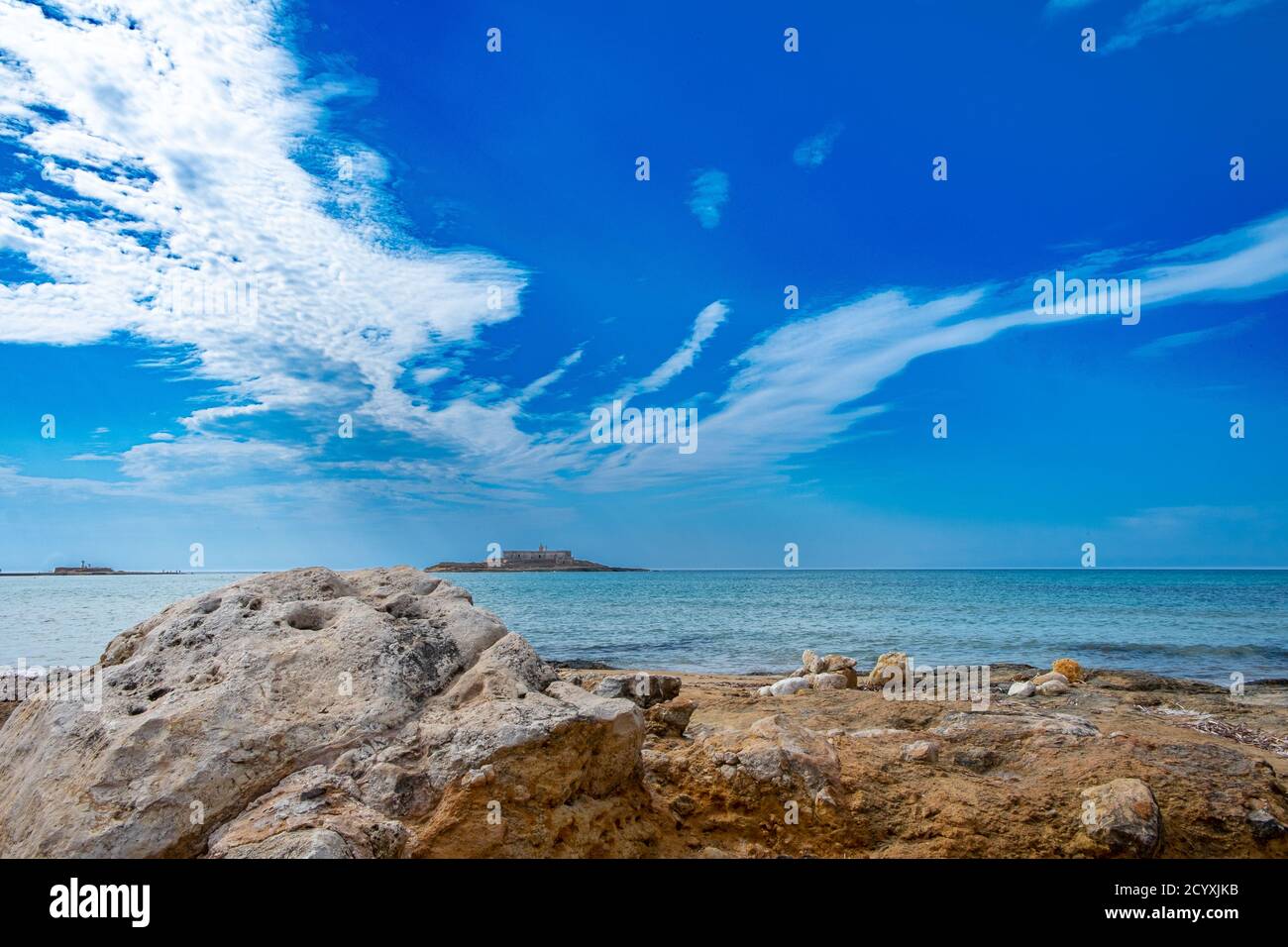 Due to its position, the island of currents (Siciliy) represents a sort ...